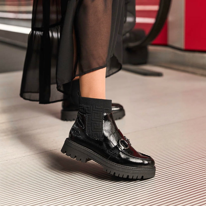 Chaussures vernies | Élégance brillante pour femmes